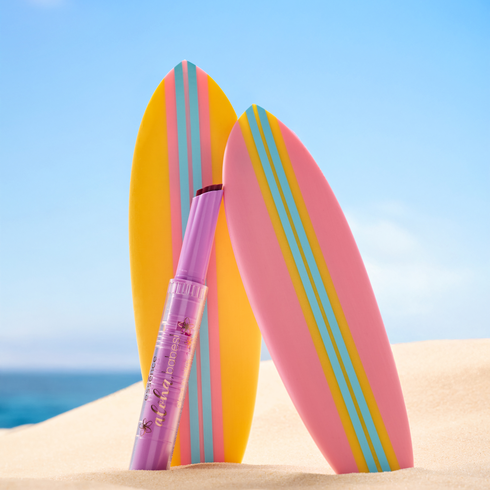 aloha, babes! gloss in stick – essence makeup